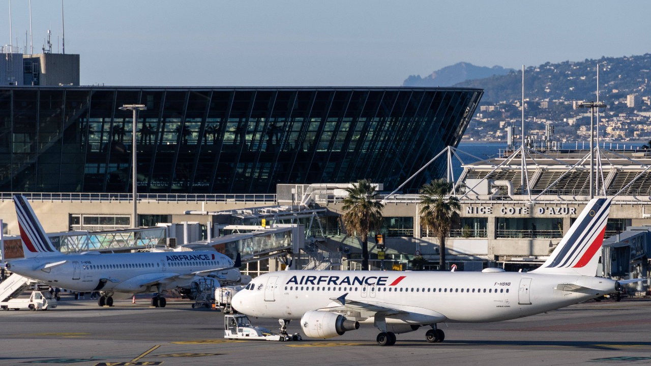 Air France-KLM verzekert dat alle vluchten deze zomer doorgaan ondanks ...