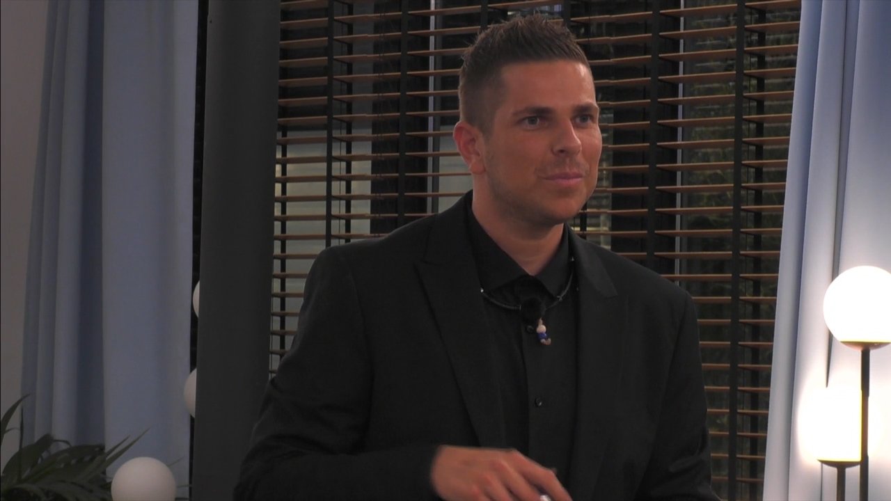 Nick uit 'Big Brother' heeft nieuwe vriendin en het is geen onbekende ...