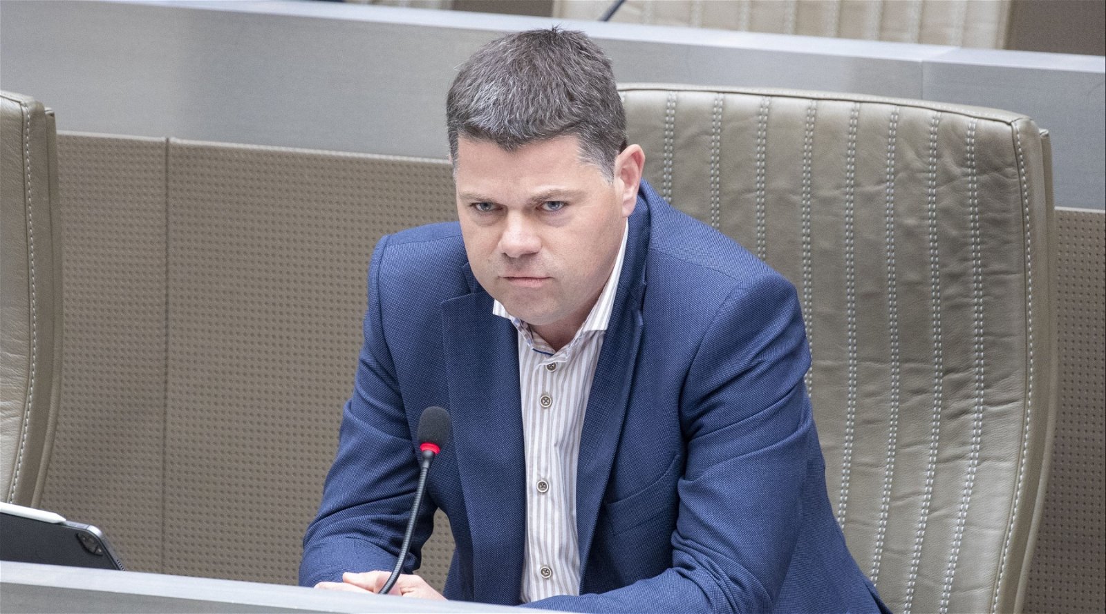 Tom Ongena neemt afscheid van de kritische kabinetschef van de partij ...