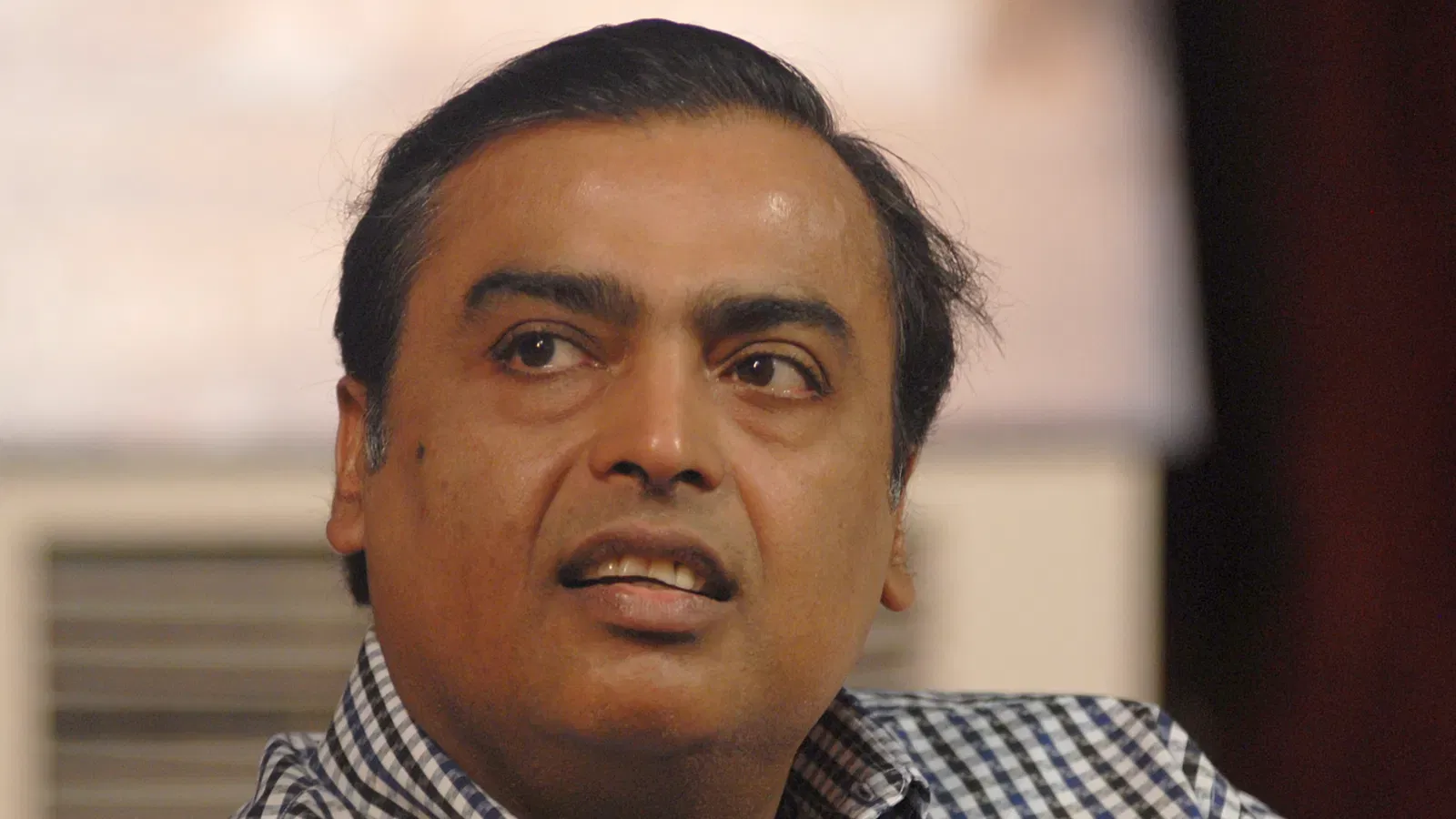 L'homme le plus riche d'Inde, Mukesh Ambani, conclut un accord avec ...