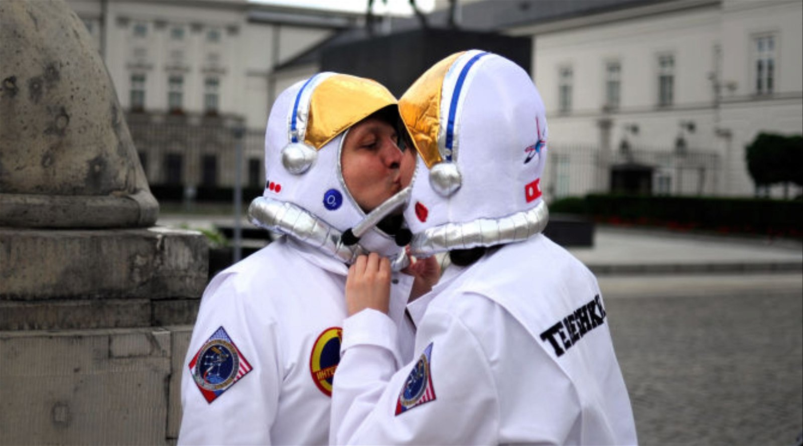 In de nabije toekomst zullen mensen seks in de ruimte hebben. Wat zijn ...