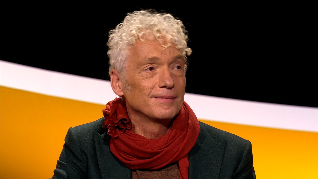 'De Slimste Mens ter Wereld': Wie is Spinvis en waar kan je hem van ...