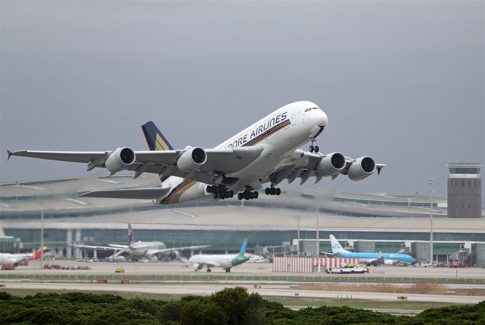Le retour en grâce du titan des airs : pourquoi l'A380 superjumbo ...