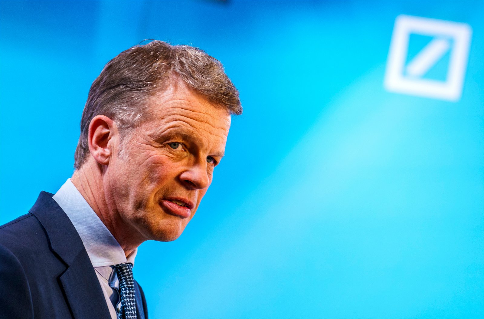 Deutsche Bank en chute libre pour la troisième journée consécutive ...