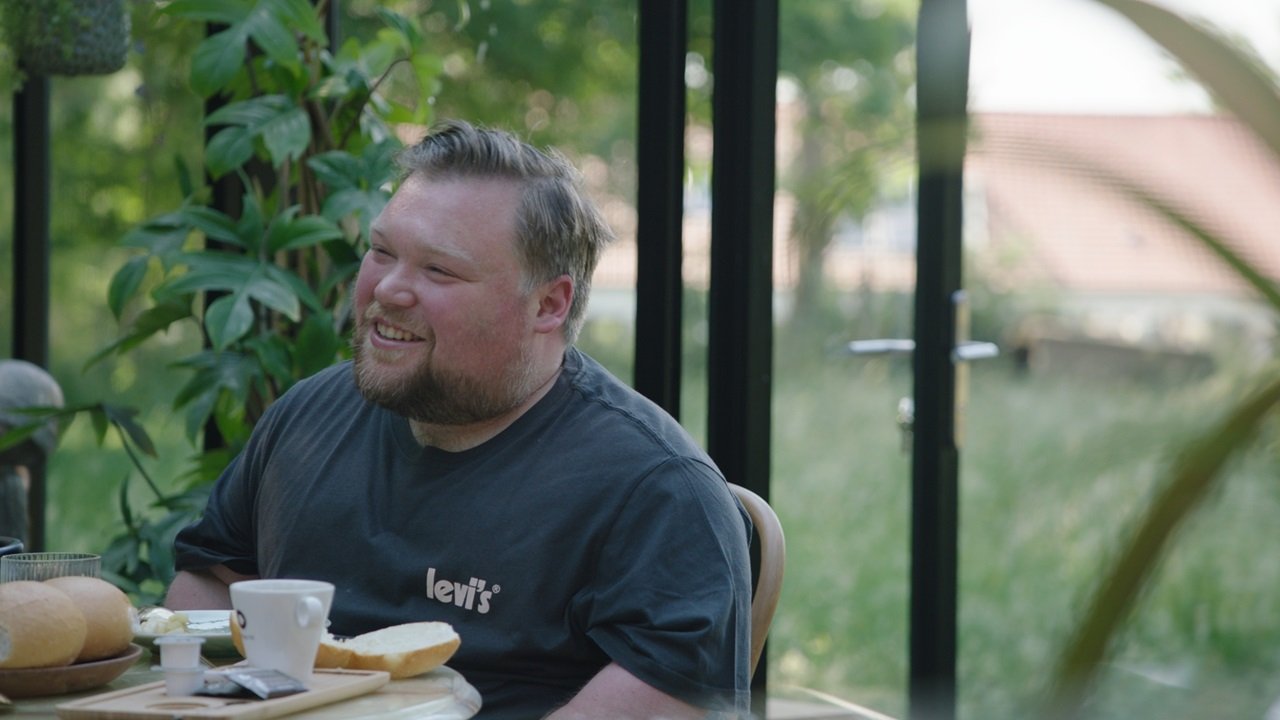 'Het Huis': William Boeva vertelt over zijn vader een pijnlijke ...