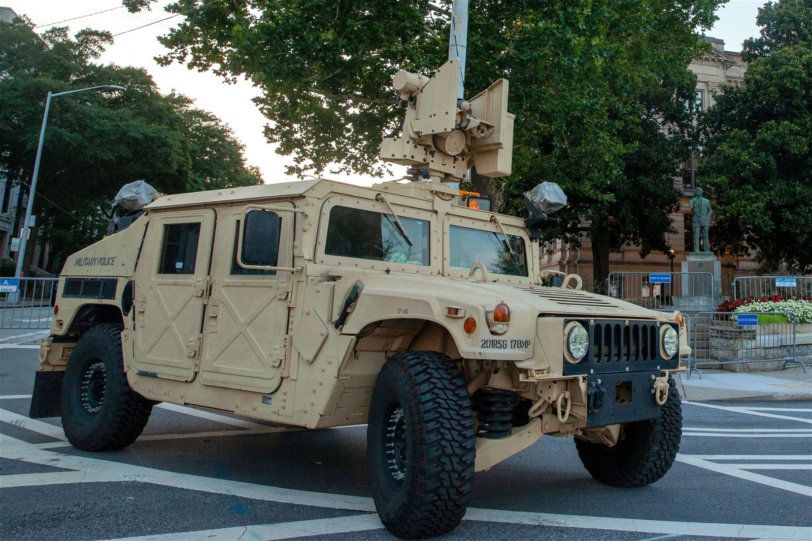Humvee wil met elektrische aandrijving naar het slagveld - Business AM