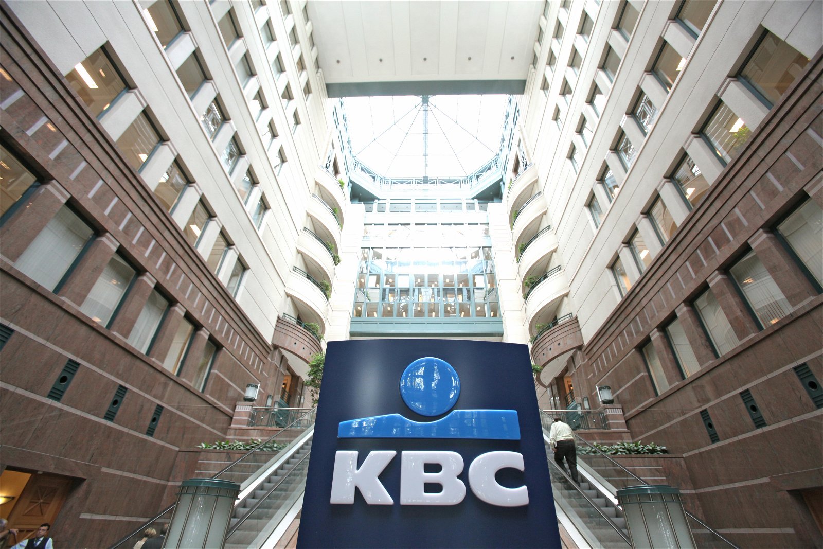 KBC se prépare à quitter l’Irlande - Business AM - FR