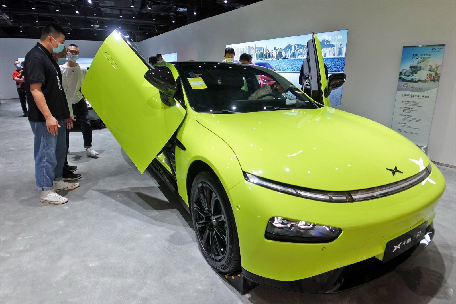 Xpeng, Nio, Li: Chinese elektrische wagenfabrikanten leveren ...