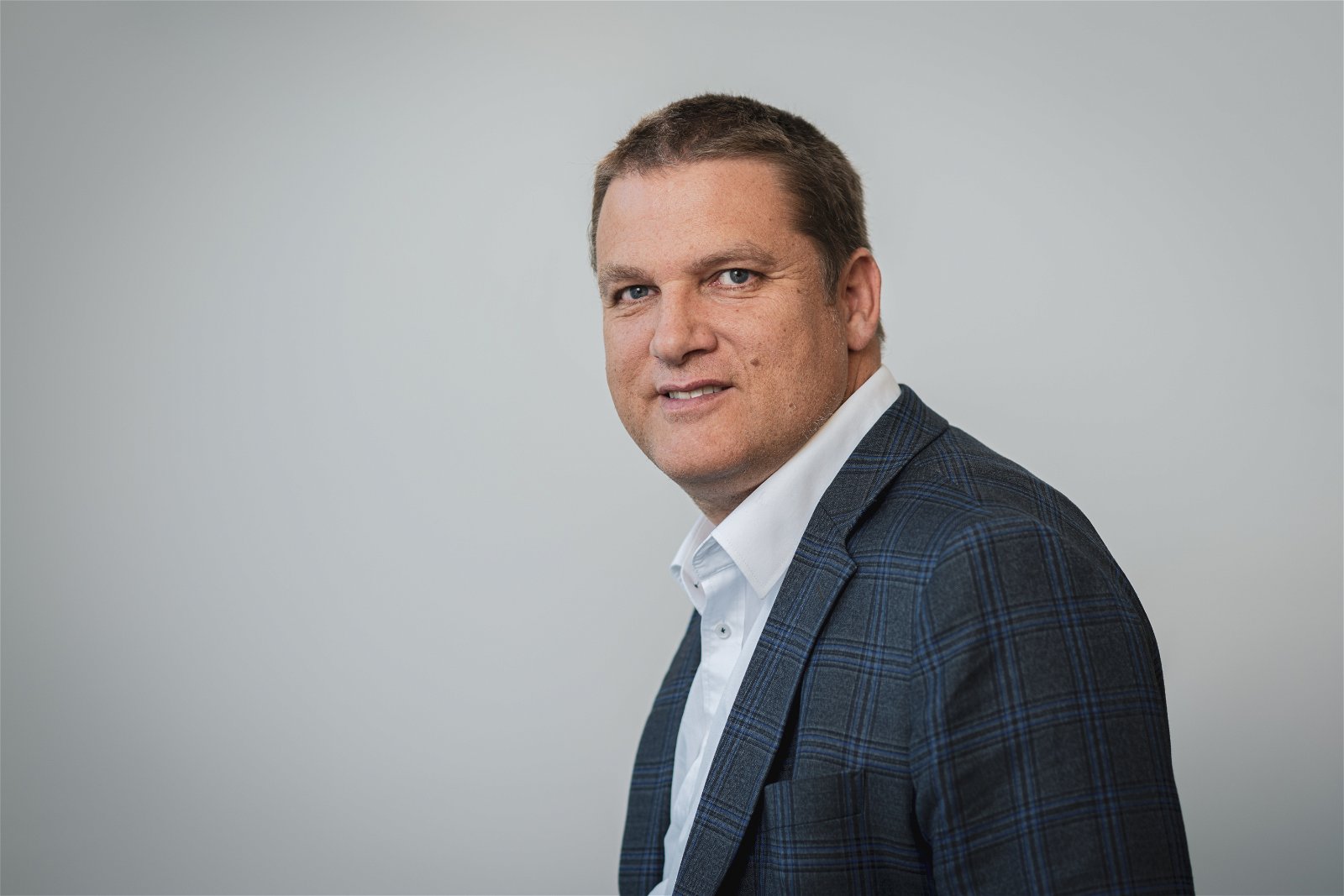 Econoom Ivan Van de Cloot richt een nieuwe denktank op