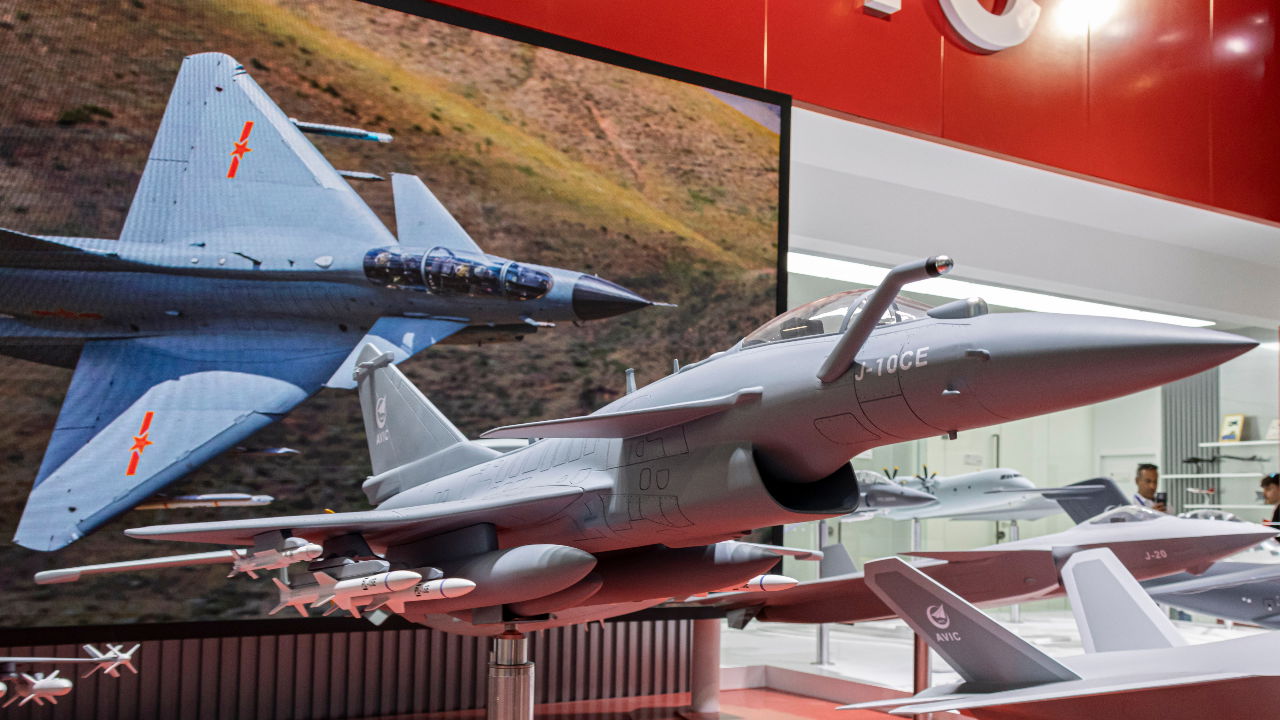 China bevestigt eerste gevechtssucces van J-10CE-straaljager - Business AM