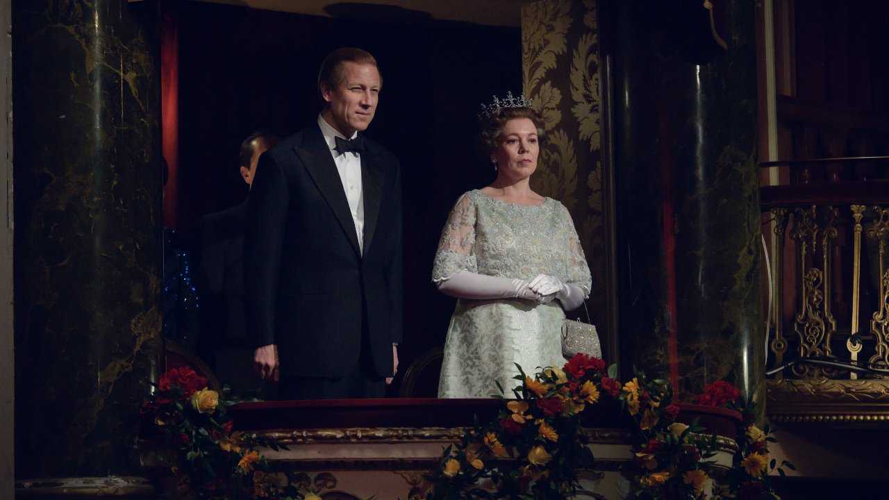 Netflix legt opnames 'The Crown' tijdelijk stil na overlijden Queen ...