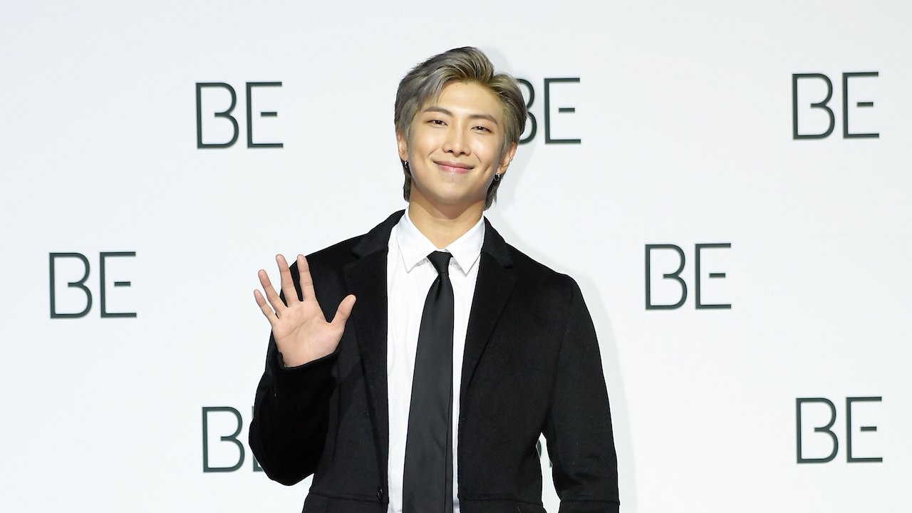 RM (BTS) wordt nieuwe MC van 'The Mysterious Dictionary Of Useless Human Knowledge' - Newsmonkey