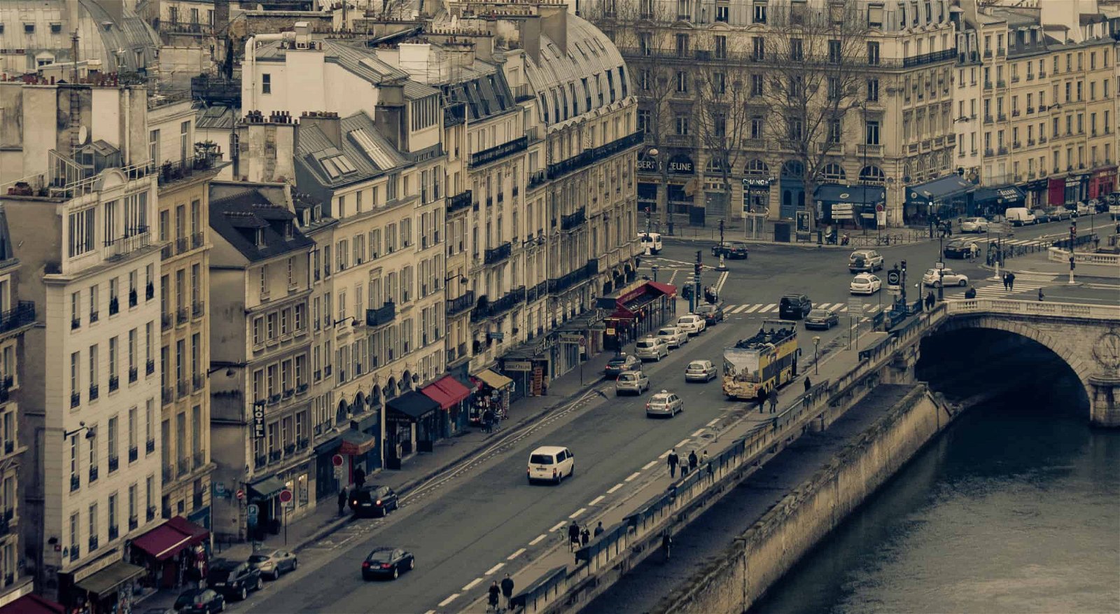 Immobilier : Paris franchit le seuil de 10 000 euros le m² - Business ...