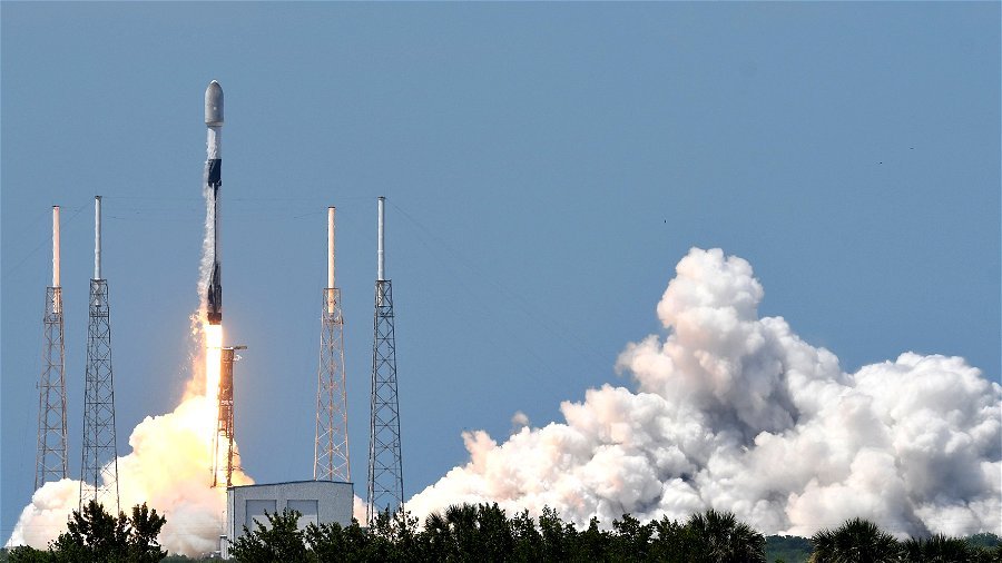 SpaceX atteint une étape historique avec un atterrissage réussi