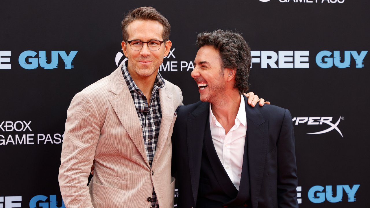 'Stranger Things'-regisseur wil gastrol van Ryan Reynolds in laatste ...