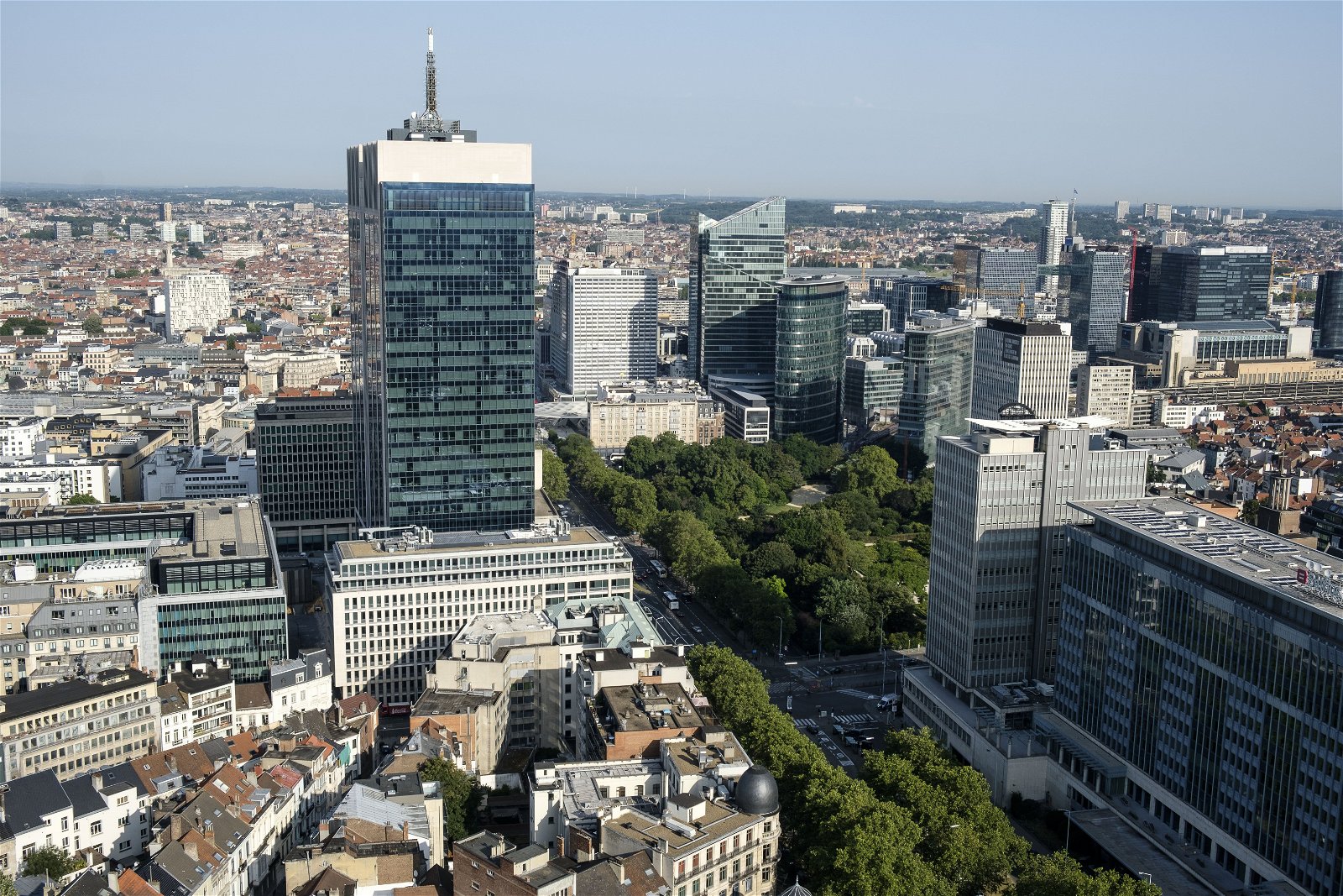 La Tour des Finances vendue pour plus d’1,2 milliard, l’opération ...