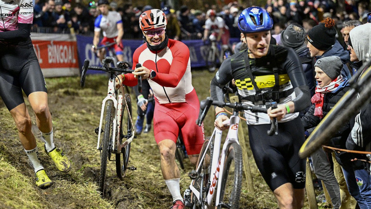 Turbo Cross met onder andere Average Rob is een gigantisch succes via ...