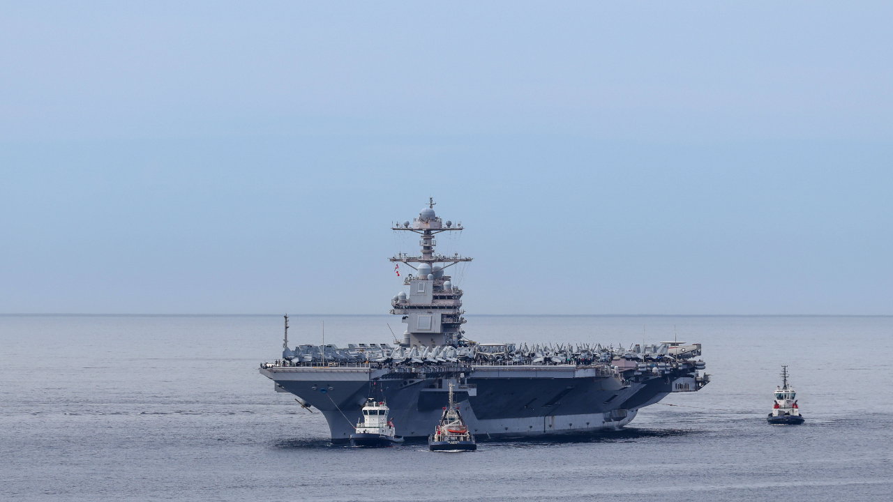 Verenigde Staten namen met vliegdekschip USS Gerald R. Ford een groot ...