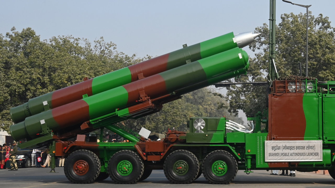 India sluit overeenkomst met Vietnam over BrahMos-raketten - Business AM