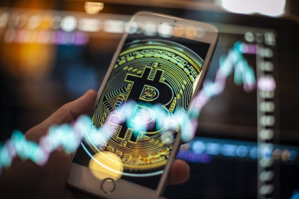 Est-il trop tard pour acheter des bitcoins ? Voici ce qu'en disent les ... Est-il trop tard pour acheter des bitcoins ? Voici ce qu'en disent les ...