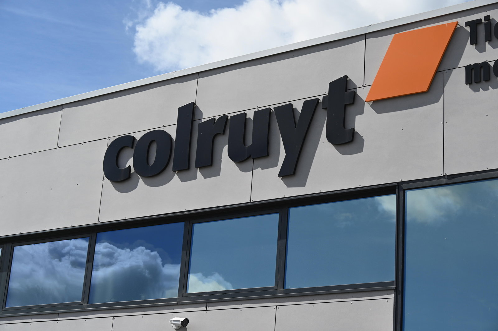 Colruyt schrapt banen door winstdaling en concurrentie op de markt ...