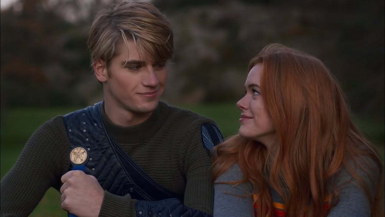 Zijn 'Sky' en 'Bloom' uit Netflixserie 'Fate: The Winx Saga' een koppel ...